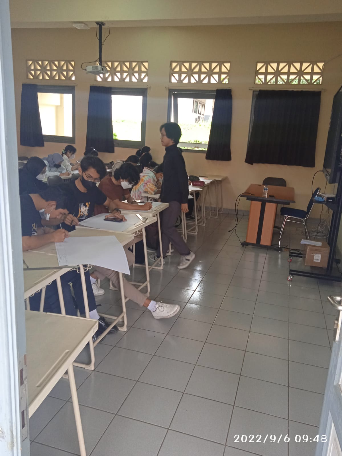 Kelas Hybrid Gedung A1 9603