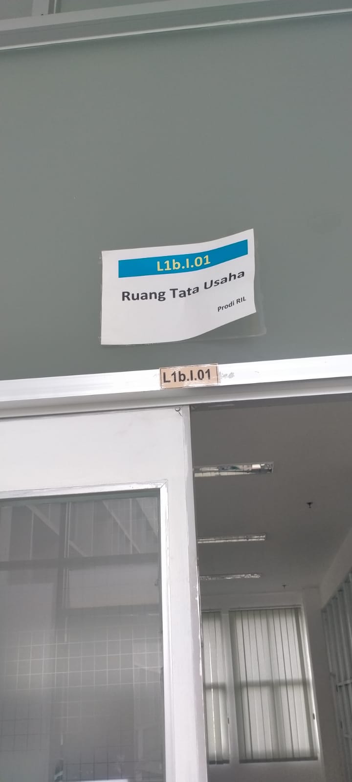 Gedung Labtek B L1B.1.01 RUANG TATA USAHA