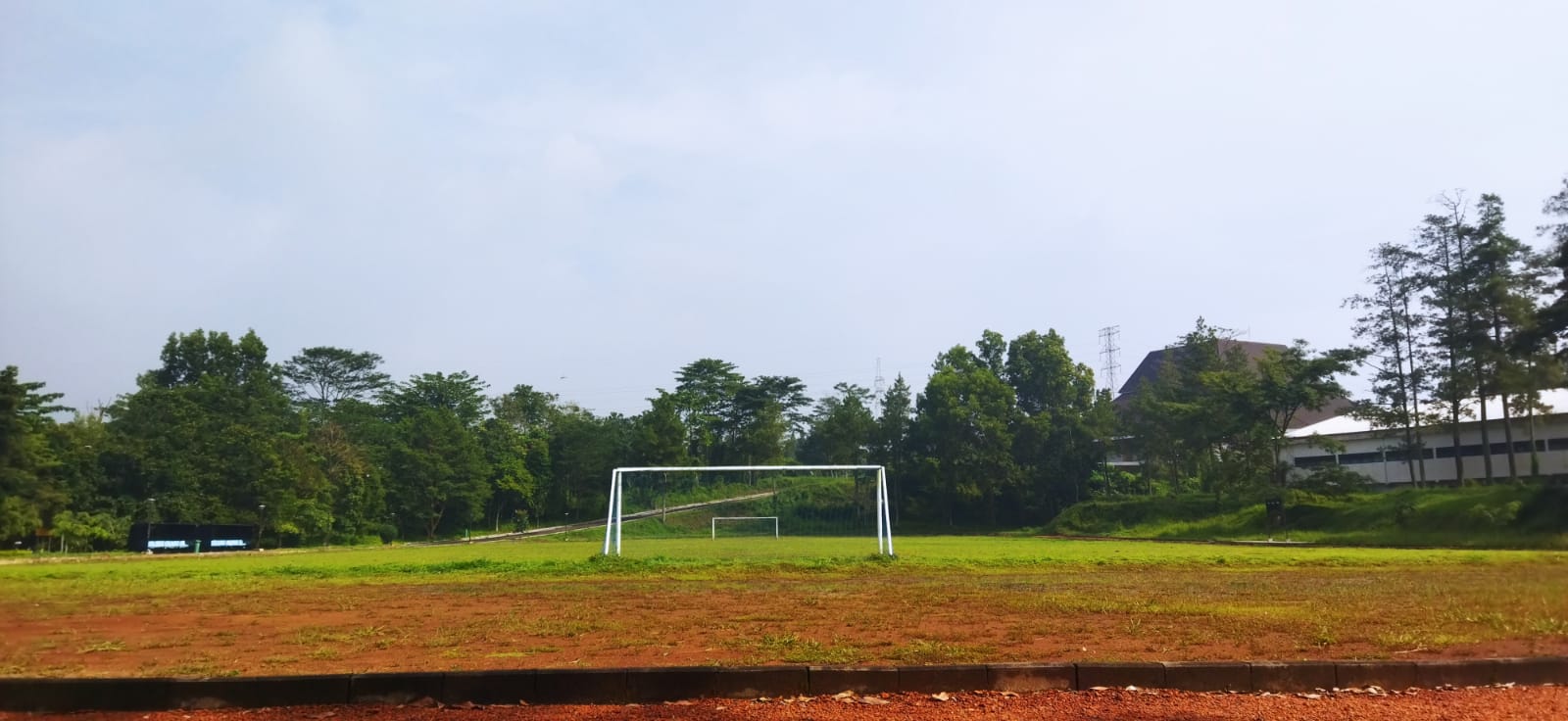 Lapang Sepak Bola